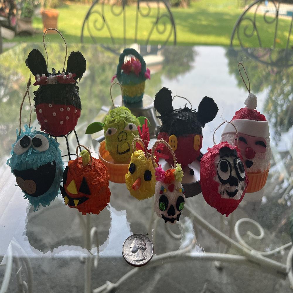 PIÑATA HAND MADE